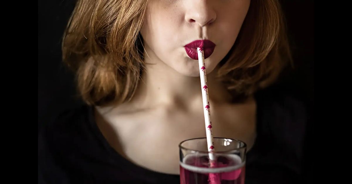 Timing Matters - When to Safely Use a Straw After Tooth Extraction ...